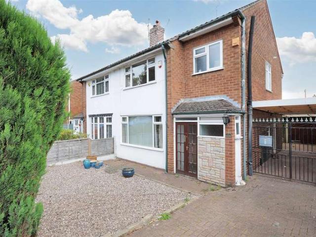3 Bedroom Semi Detached House