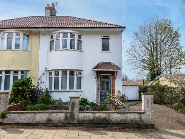 3 Bedroom Semi Detached House