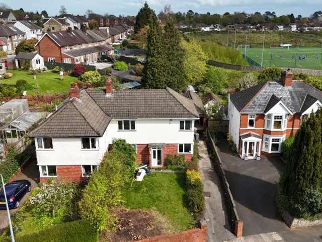 3 Bedroom Semi Detached House