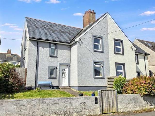 3 Bedroom Semi Detached House