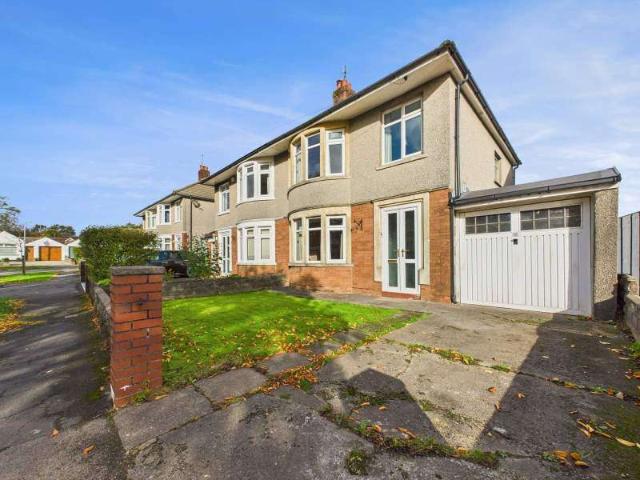 3 Bedroom Semi Detached House