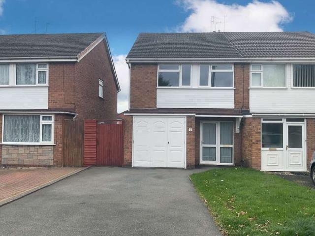 3 Bedroom Semi Detached House