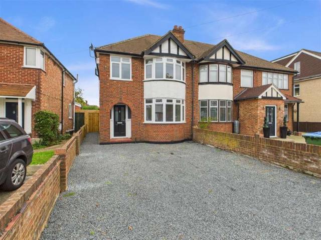 3 Bedroom Semi Detached House