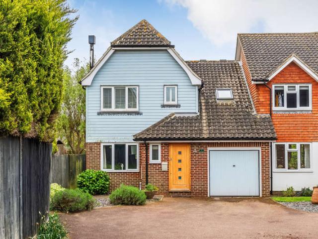 3 Bedroom Semi Detached House