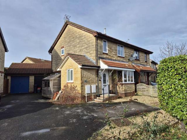 3 Bedroom Semi Detached House