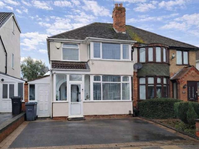 3 Bedroom Semi Detached House
