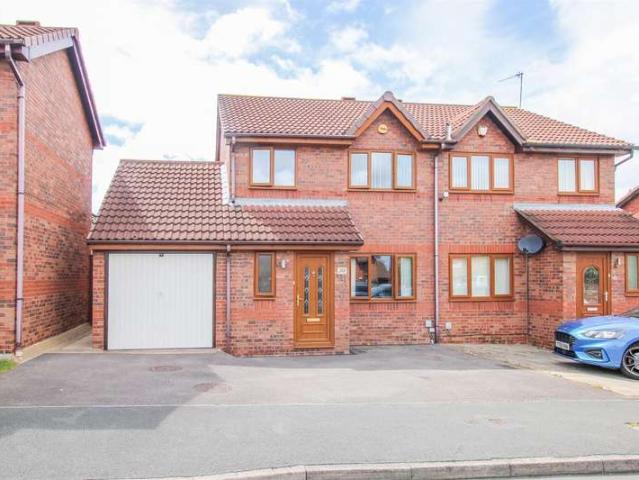 3 Bedroom Semi Detached House