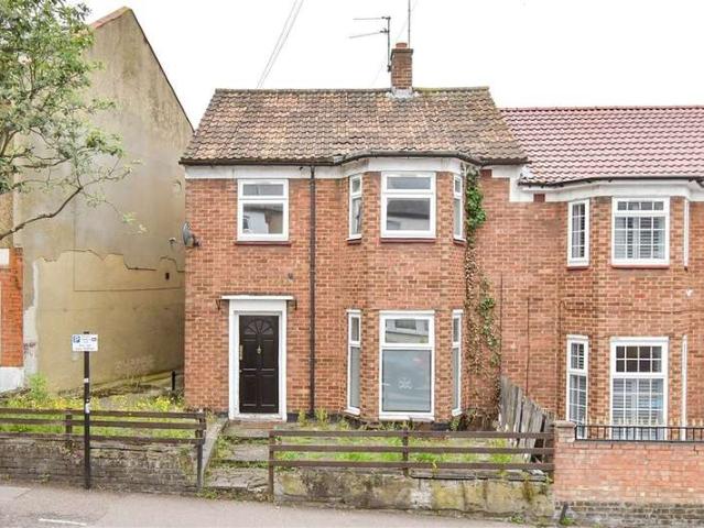 3 Bedroom Semi Detached House