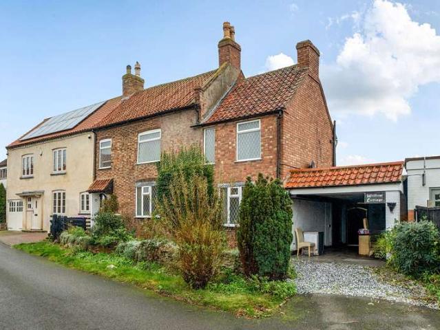 3 Bedroom Semi Detached House