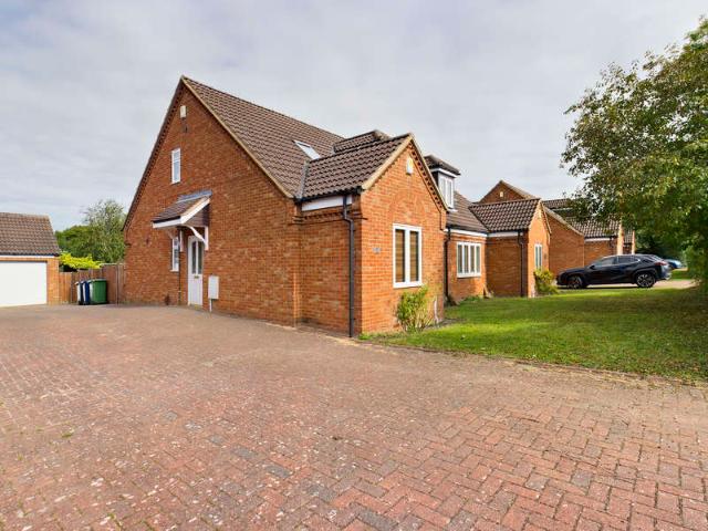 3 Bedroom Semi Detached House