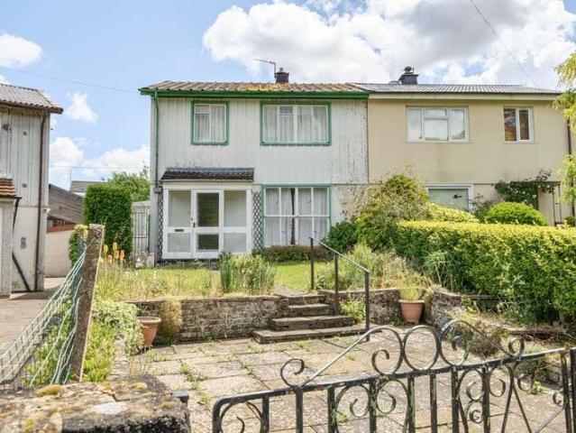 3 Bedroom Semi Detached House
