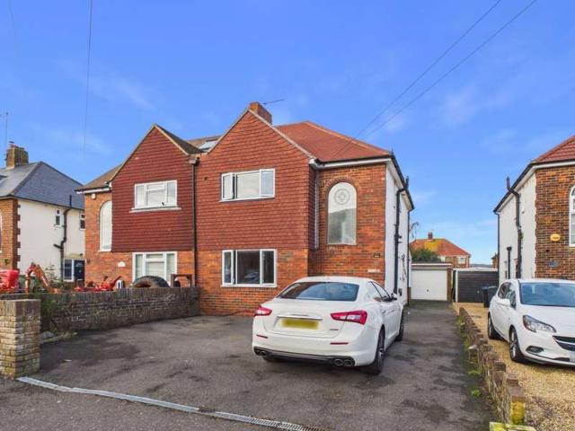 3 Bedroom Semi Detached House