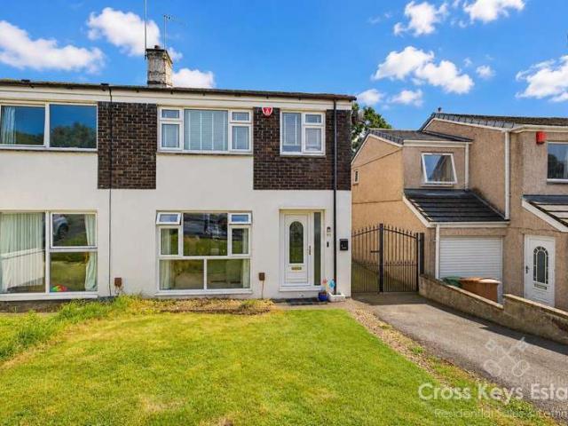 3 Bedroom Semi Detached House