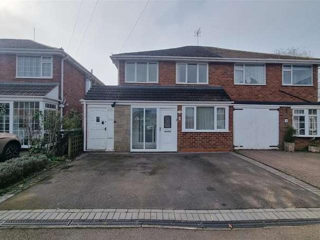 3 Bedroom Semi Detached House