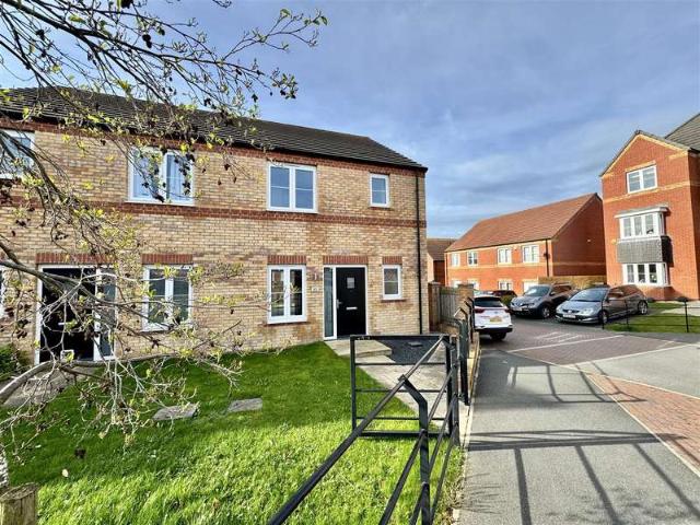 3 Bedroom Semi Detached House