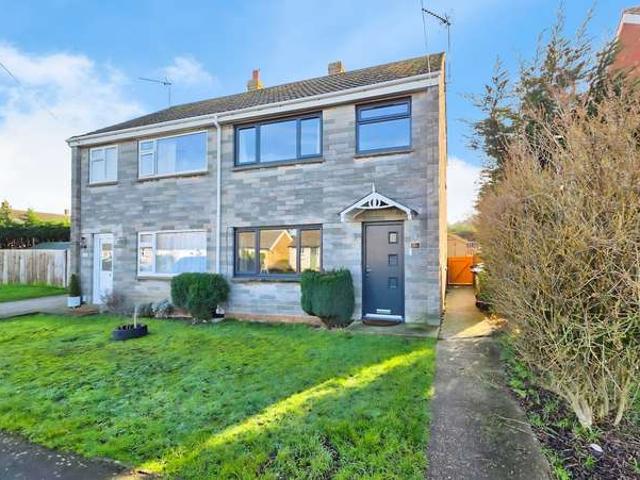 3 Bedroom Semi Detached House