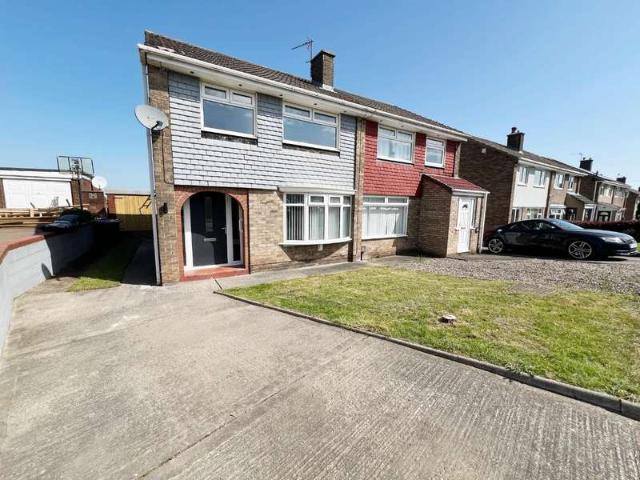 3 Bedroom Semi Detached House