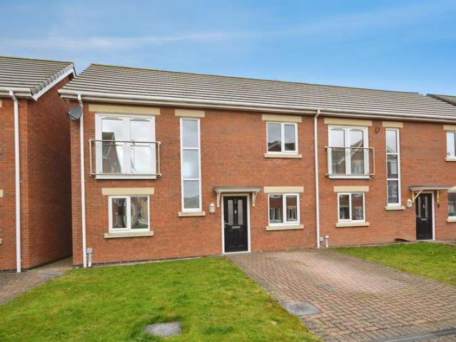 3 Bedroom Semi Detached House