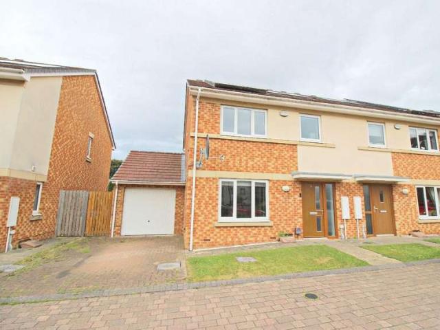 3 Bedroom Semi Detached House