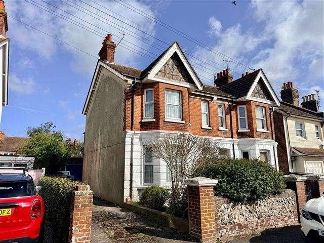 3 Bedroom Semi Detached House