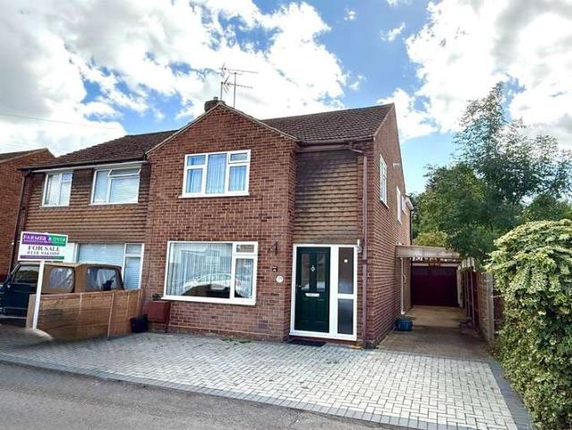 3 Bedroom Semi Detached House