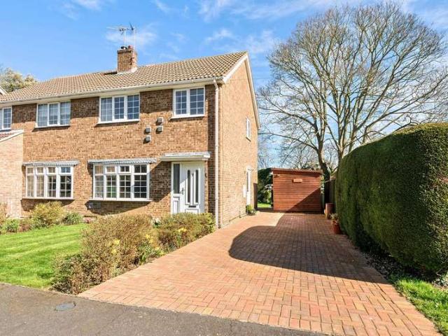 3 Bedroom Semi Detached House