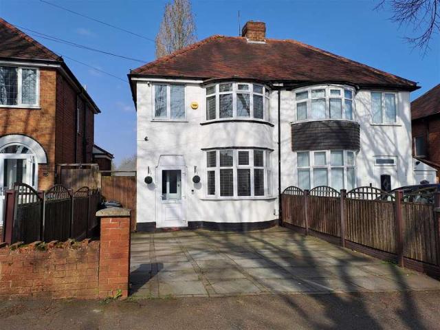 3 Bedroom Semi Detached House