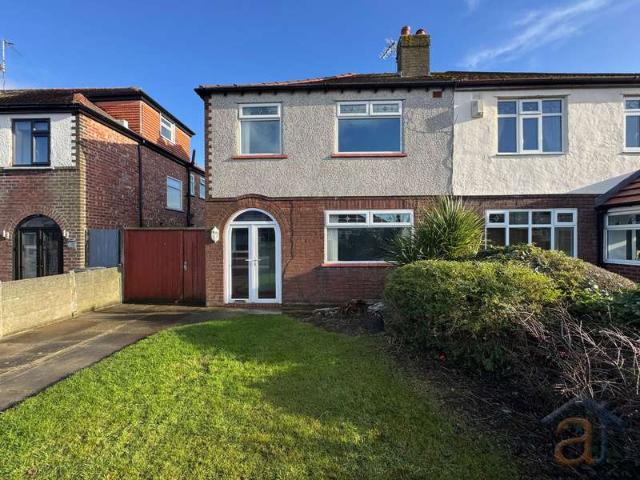 3 Bedroom Semi Detached House