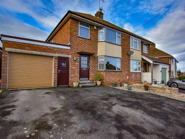 3 Bedroom Semi Detached House