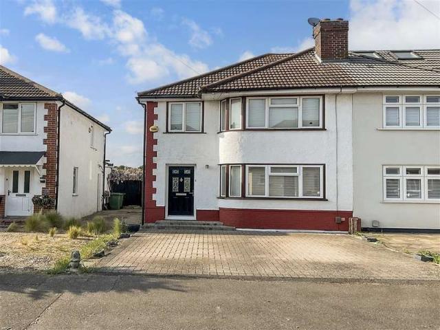 3 Bedroom Semi Detached House