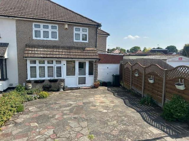 3 Bedroom Semi Detached House