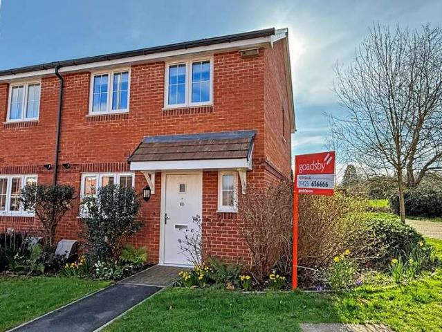 3 Bedroom Semi Detached House