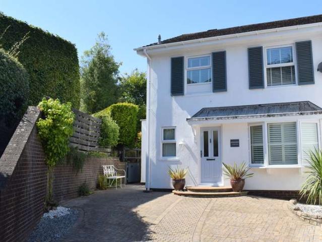 3 Bedroom Semi Detached House