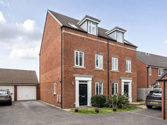 3 Bedroom Semi Detached House