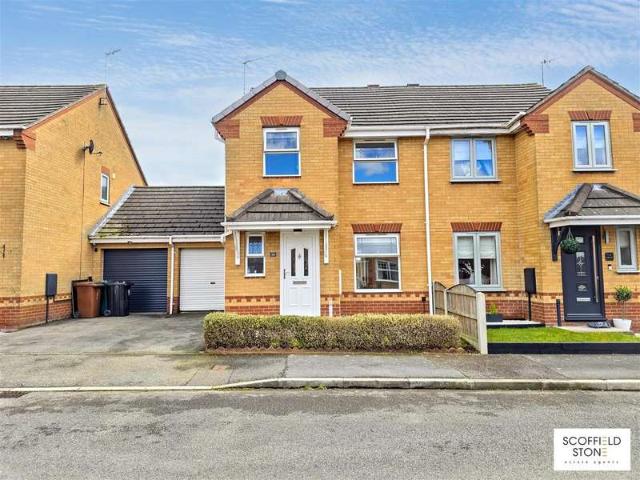 3 Bedroom Semi Detached House
