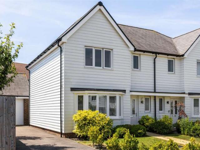 3 Bedroom Semi Detached House