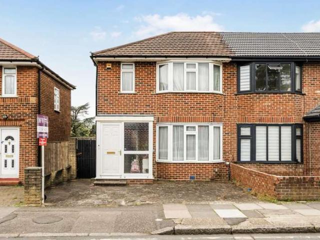 3 Bedroom Semi Detached House