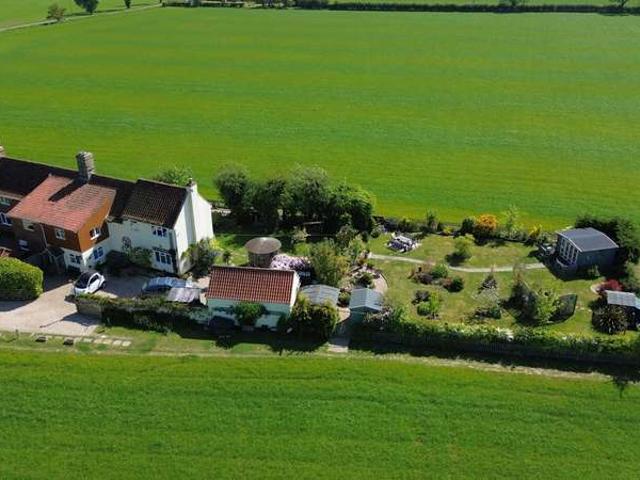 3 Bedroom Semi Detached House