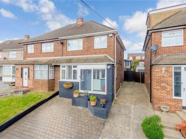 3 Bedroom Semi Detached House