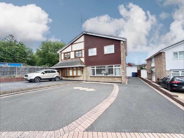 3 Bedroom Semi Detached House