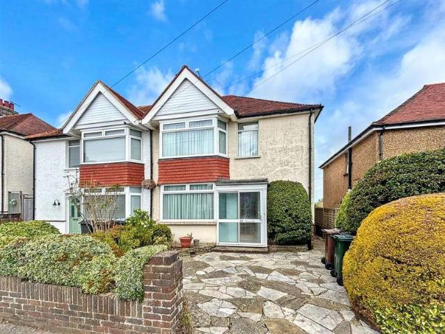 3 Bedroom Semi Detached House