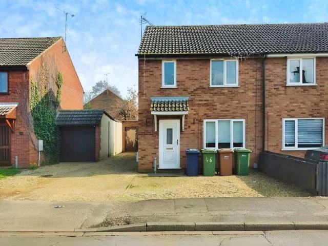 3 Bedroom Semi Detached House