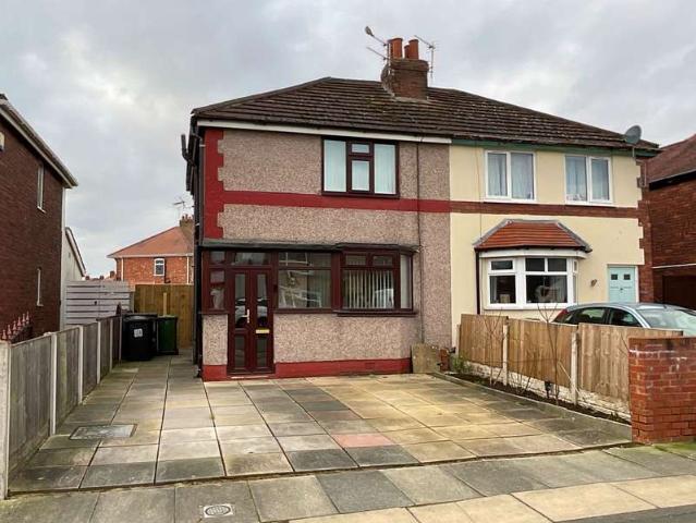 3 Bedroom Semi Detached House