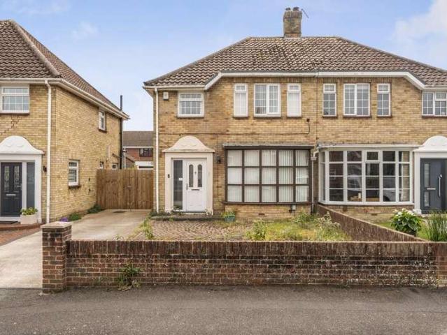 3 Bedroom Semi Detached House