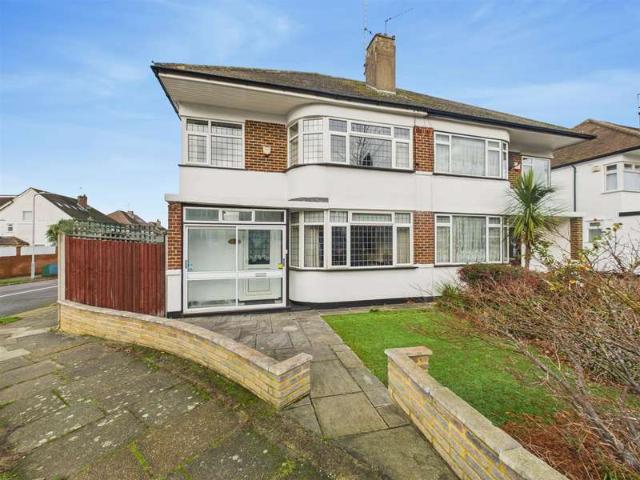 3 Bedroom Semi Detached House