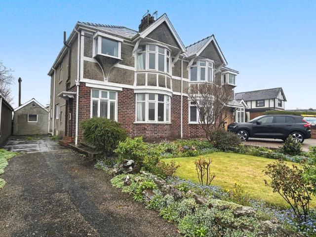 3 Bedroom Semi Detached House