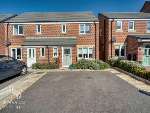 3 Bedroom Semi Detached House