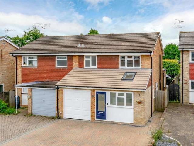 3 Bedroom Semi Detached House