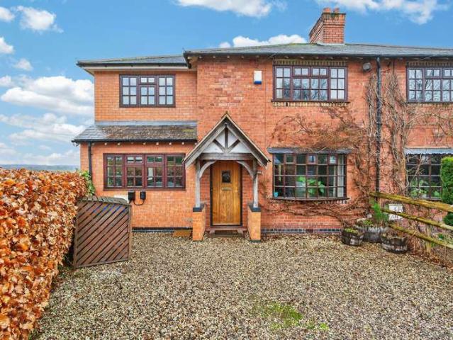 3 Bedroom Semi Detached House