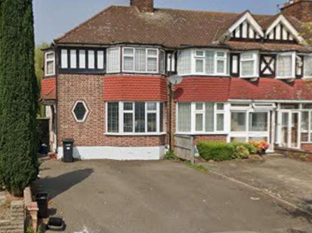 3 Bedroom Semi Detached House